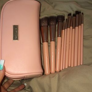 Makeup | Bh Cosmetics Brush Set Bag | Poshmark